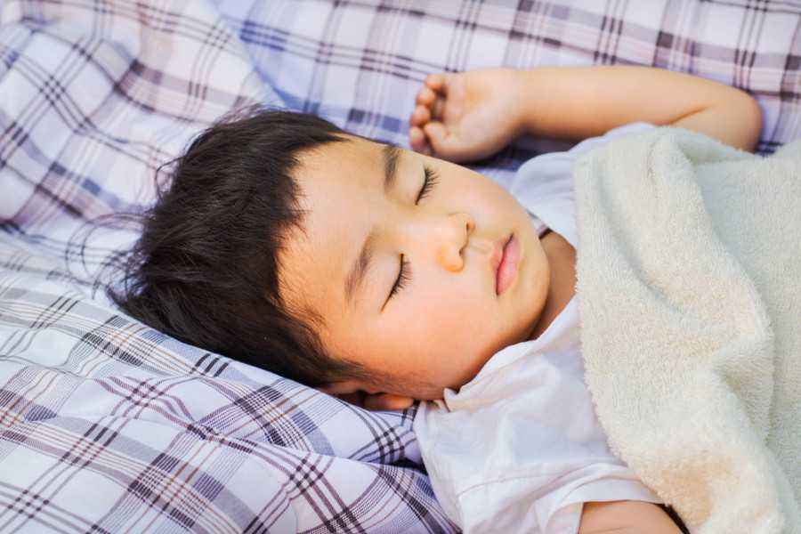 Manfaat Sunat Sejak Kecil? Kenali 4 Hal ini Manfaat Sunat Sejak Kecil? Kenali 4 Hal ini